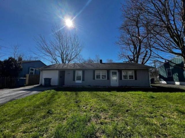 3 Br, 1 bath, Single Family 2236 220th St