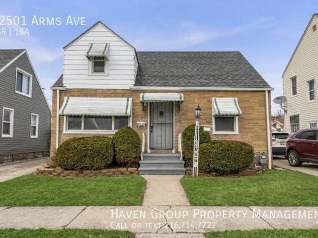 3 Br, 1 bath, Single Family 22501 Arms Ave