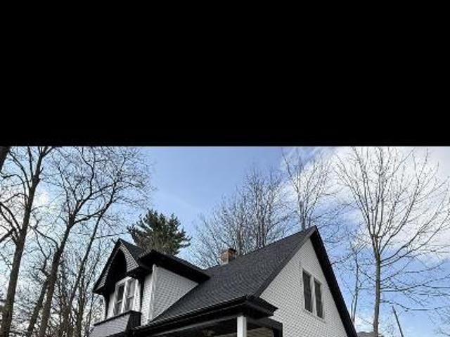 3 Br, 1 bath, Single Family 229 N Spring St