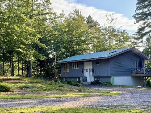 3 Br, 1 bath, Single Family 22 Hillside St