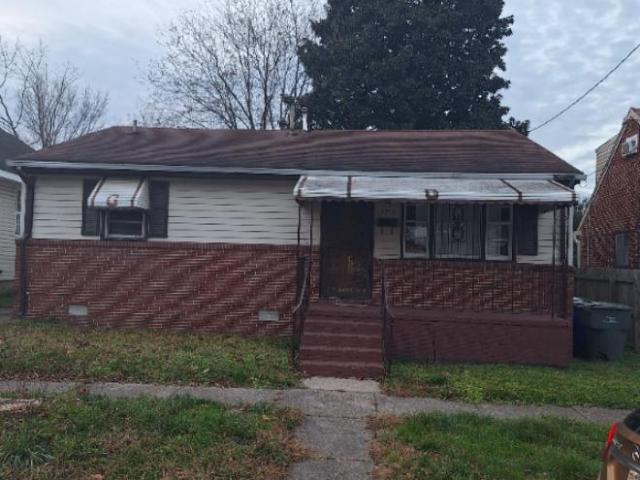3 Br, 1 bath, Single Family 2315 Bolton Street