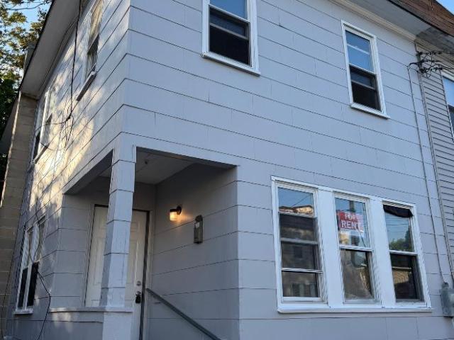 3 Br, 1 bath, Single Family 237 Guard Pl