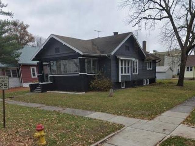 3 Br, 1 bath, Single Family 235 S Hickory St