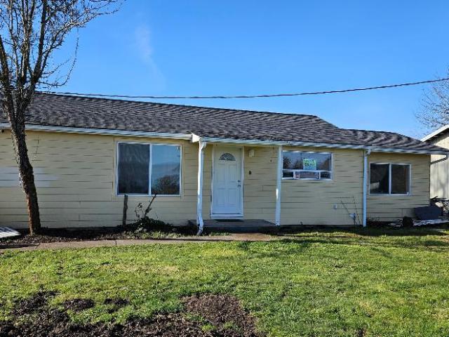 3 Br, 1 bath, Single Family 34046 SW Orleans Rd