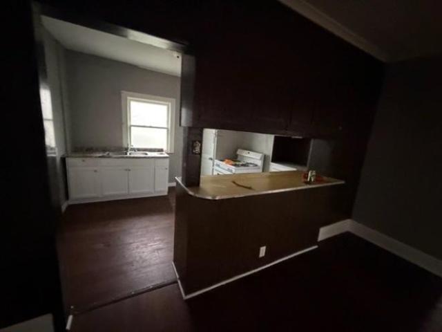 3 Br, 1 bath, Single Family 3603 Hoiles Ave