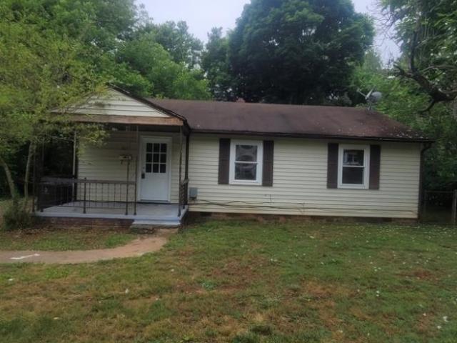 3 Br, 1 bath, Single Family 3622 Cornell Blvd