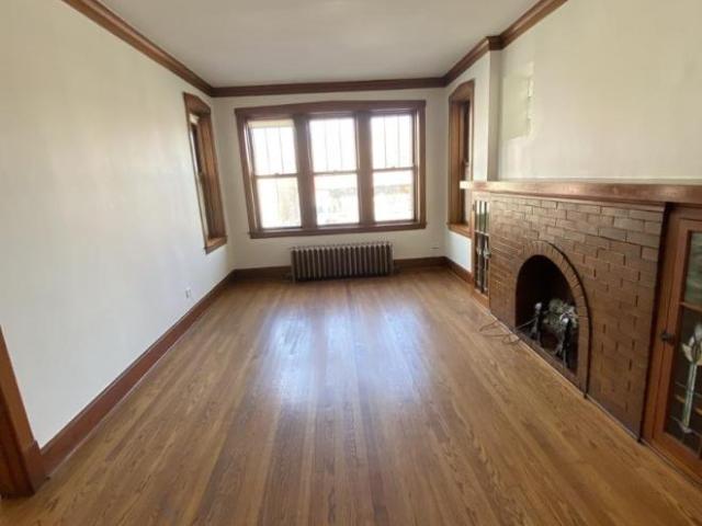 3 Br, 1 bath, Single Family 3705 West Diversey Avenue