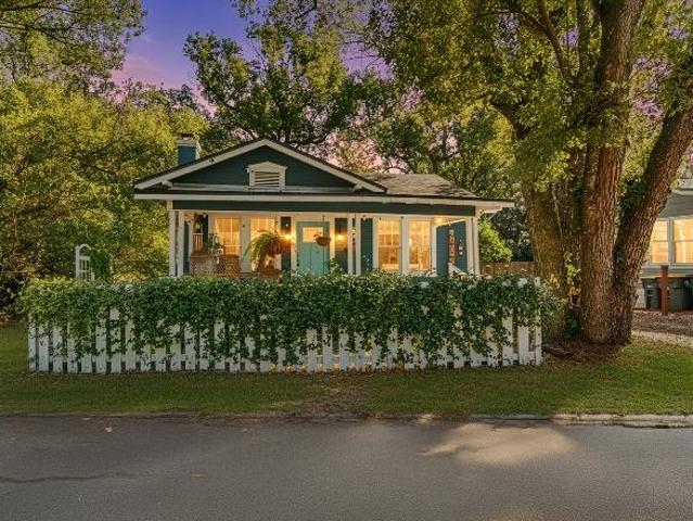 3 Br, 1 bath, Single Family 3802 Park Street