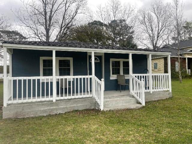 3 Br, 1 bath, Single Family 394 Egypt Rd