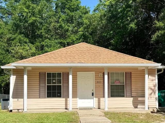 3 Br, 1 bath, Single Family 3000 53rd Ave