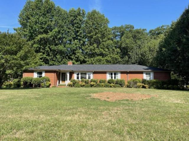 3 Br, 1 bath, Single Family 3000 Old Hwy
