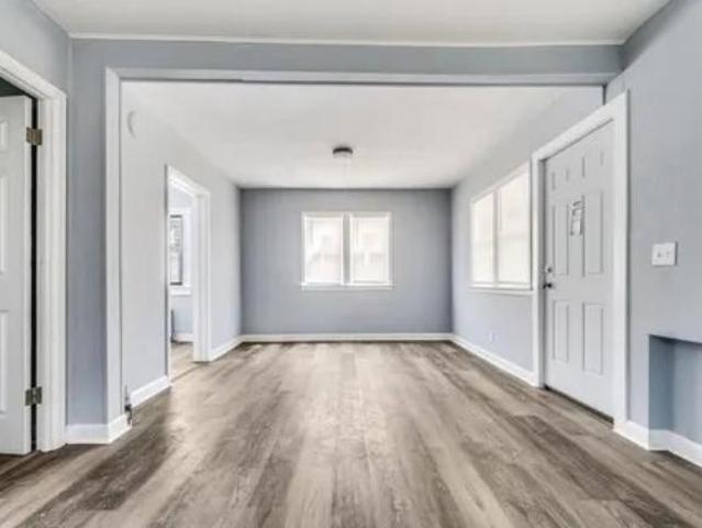 3 Br, 1 bath, Single Family 3026 S Hanson