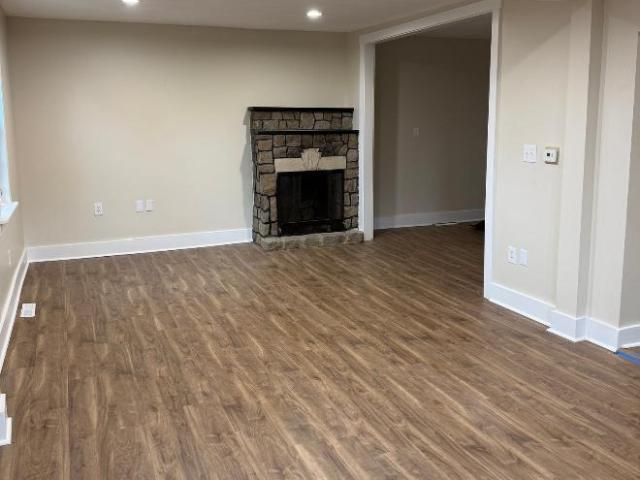 3 Br, 1 bath, Single Family 305 Crusher Way