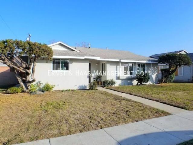 3 Br, 1 bath, Single Family 3080 Palo Verde Ave