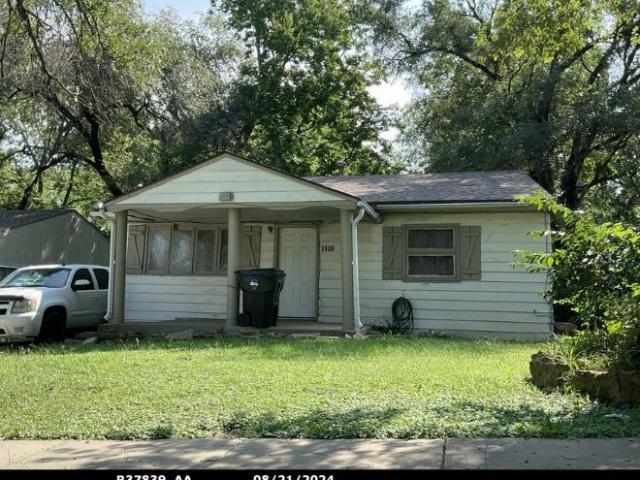 3 Br, 1 bath, Single Family 3108 SE Emerson St