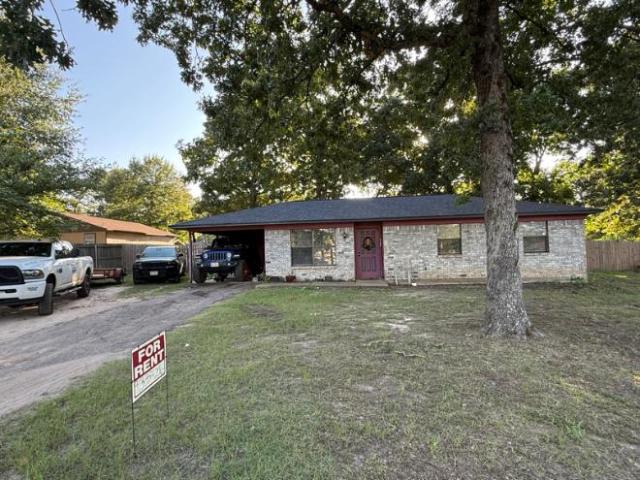 3 Br, 1 bath, Single Family 3153 Roosevelt Dr