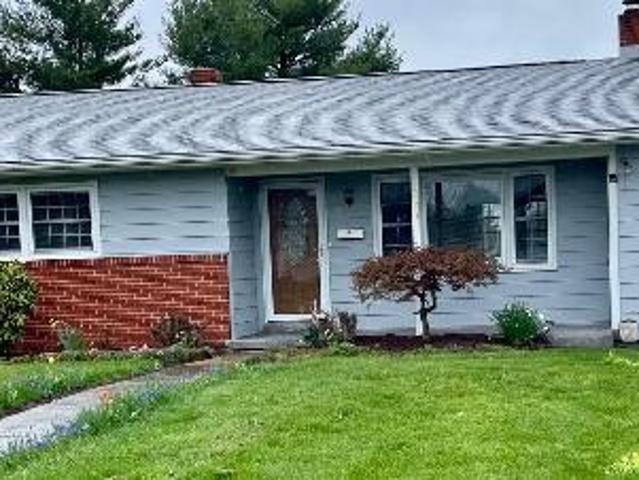3 Br, 1 bath, Single Family 320 Bruce St