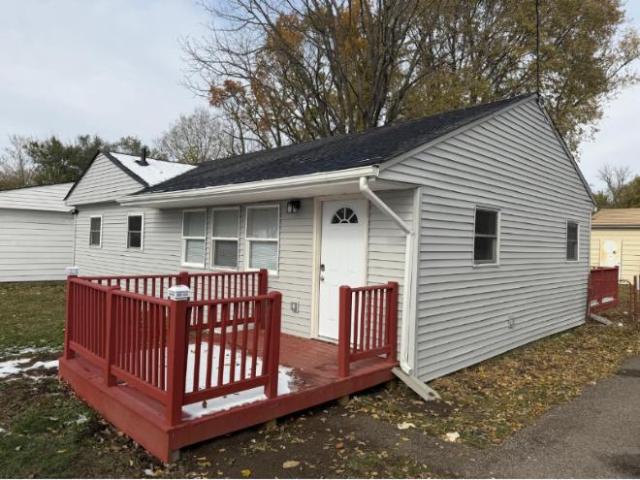 3 Br, 1 bath, Single Family 3221 August Ave