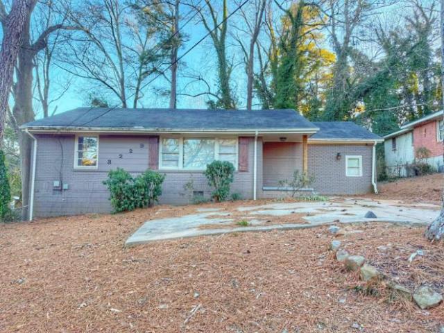3 Br, 1 bath, Single Family 3229 Mcafee Rd