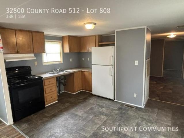 3 Br, 1 bath, Single Family 32800 County Road 512