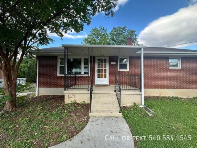 3 Br, 1 bath, Single Family 3363 View Avenue
