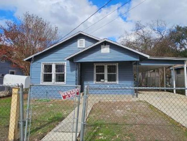 3 Br, 1 bath, Single Family 339 Leroux