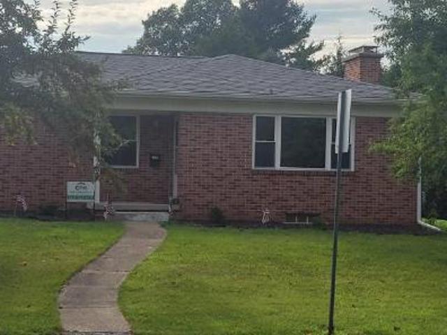 3 Br, 1 bath, Single Family 462 N Pleasant Ave
