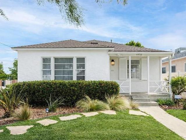 3 Br, 1 bath, Single Family 4950 Newcastle Ave