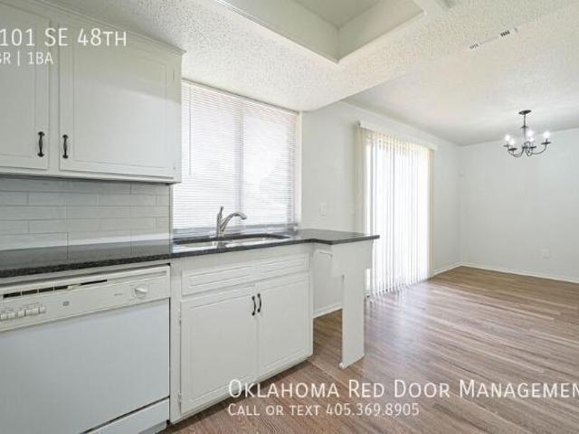 3 Br, 1 bath, Single Family 4101 SE 48th