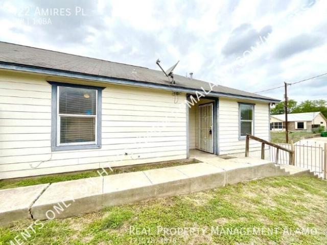 3 Br, 1 bath, Single Family 422 Amires Pl