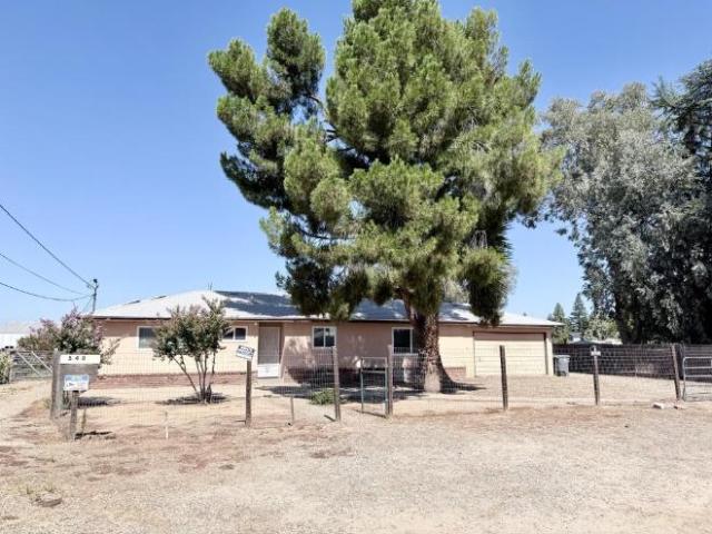 3 Br, 1 bath, Single Family 548 N Armstrong Ave