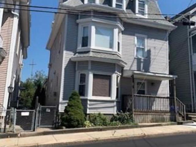3 Br, 1 bath, Single Family 554 2nd Street