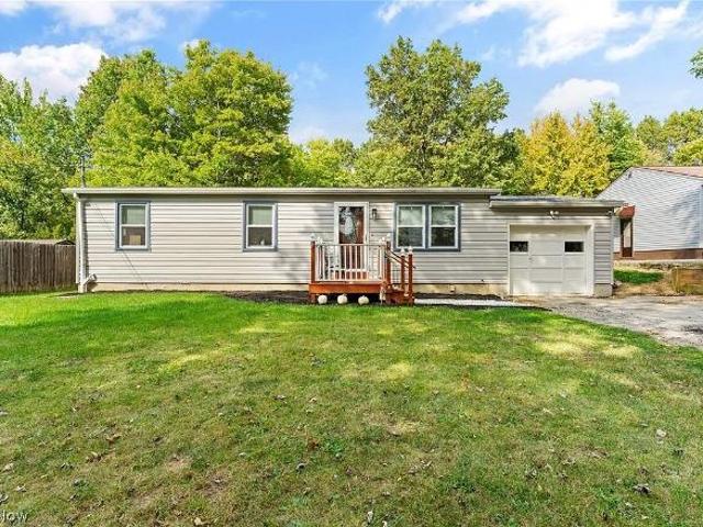 3 Br, 1 bath, Single Family 5570 Red Apple Dr