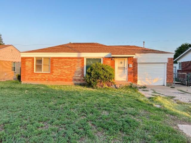3 Br, 1 bath, Single Family 5709 Lawrence Blvd