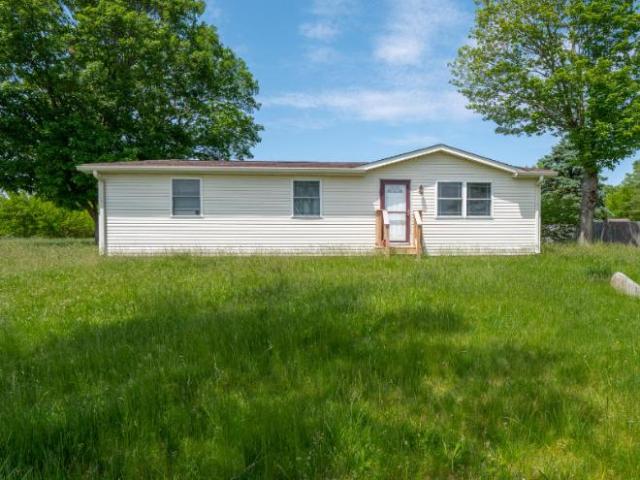 3 Br, 1 bath, Single Family 5784 E 250 N