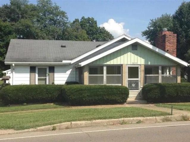 3 Br, 1 bath, Single Family 5855 S Fairfax Road