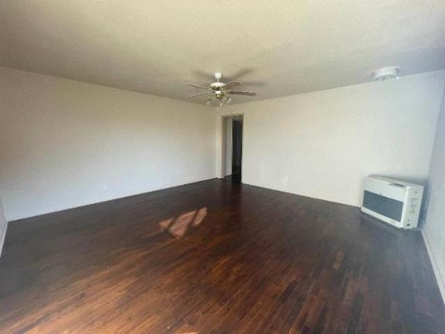 3 Br, 1 bath, Single Family 595 Keller Ave