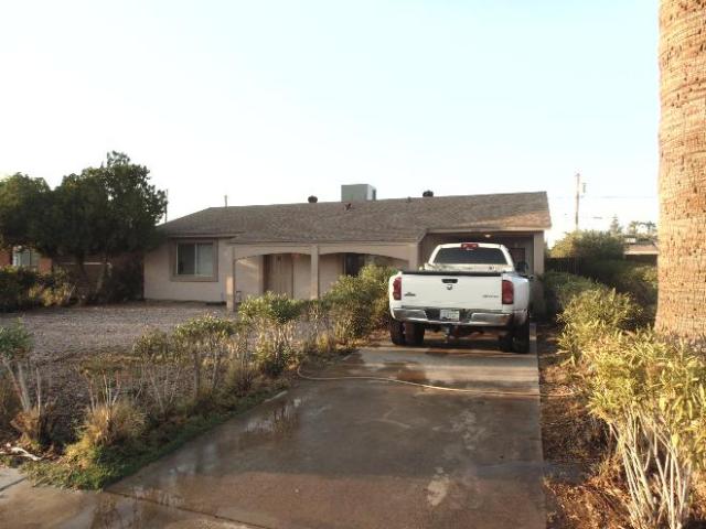 3 Br, 1 bath, Single Family 5044 W Marland Ave