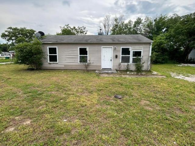 3 Br, 1 bath, Single Family 523 Saint Paul Dr