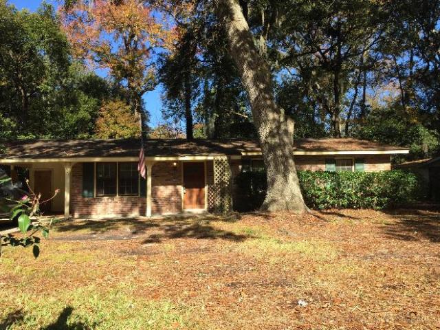 3 Br, 1 bath, Single Family 520 Mimosa Place