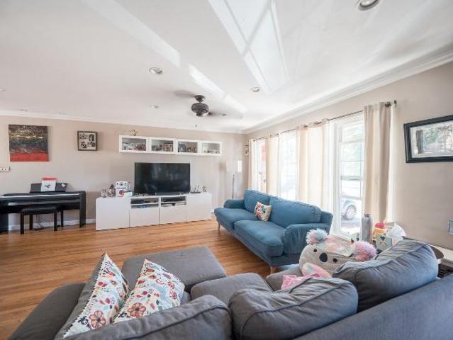 3 Br, 1 bath, Single Family 5211 Judson Way