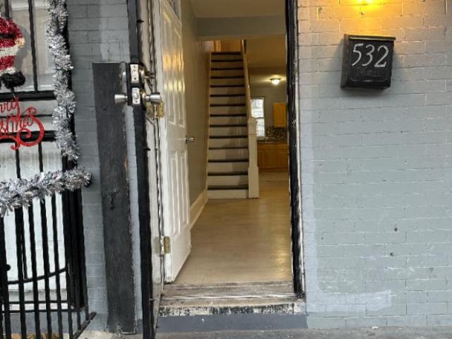 3 Br, 1 bath, Single Family 532 Paxon St