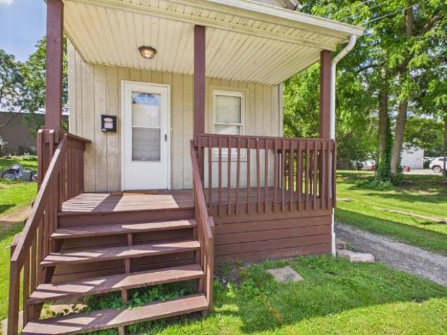 3 Br, 1 bath, Single Family 534 Gage St
