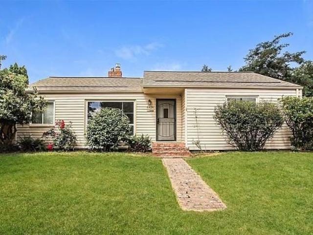 3 Br, 1 bath, Single Family 6462 G Street