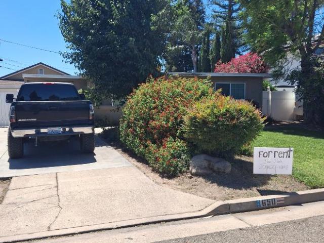 3 Br, 1 bath, Single Family 650 Holly Ave