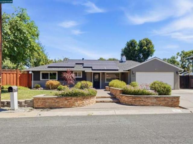 3 Br, 1 bath, Single Family 65 Belinda Dr