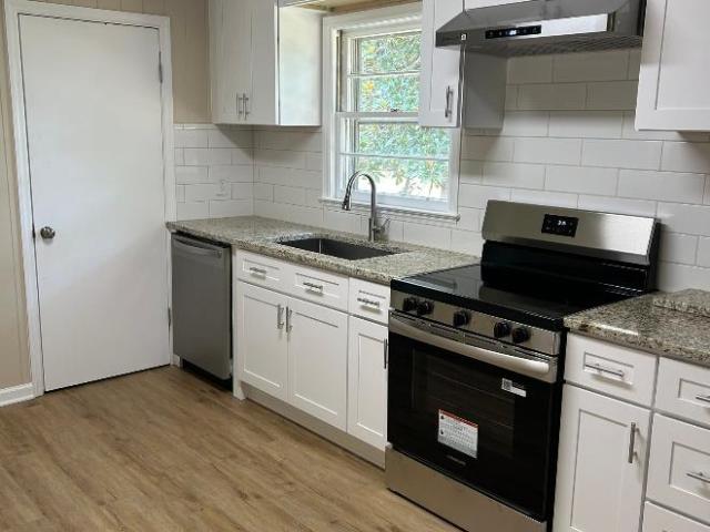 3 Br, 1 bath, Single Family 665 Wildwood Drive