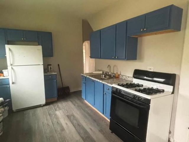 3 Br, 1 bath, Single Family 6707 Leechburgh Rd