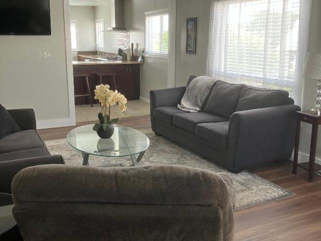3 Br, 1 bath, Single Family 62 Pine St