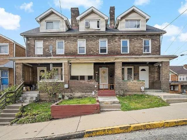 3 Br, 1 bath, Single Family 7647 Roslyn St